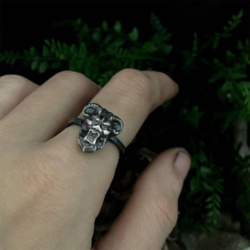 Krampus Ring - Silver - Krampusmaske Schmuck - The Wicked Griffin